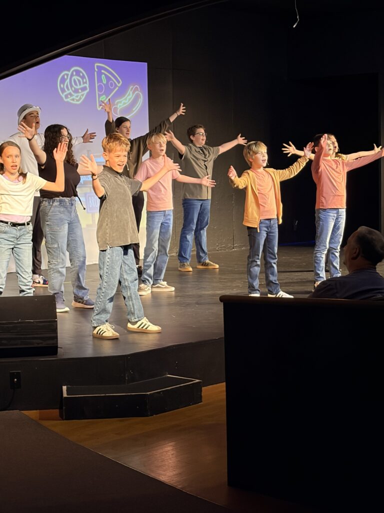 Broadway Rising stars shine at Gettysburg Community Theatre ...
